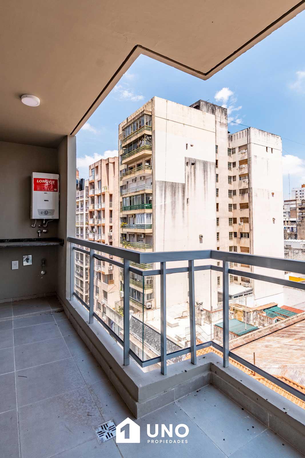 Luminoso departamento de 1 dormitorio con balcón terraza y cochera ...